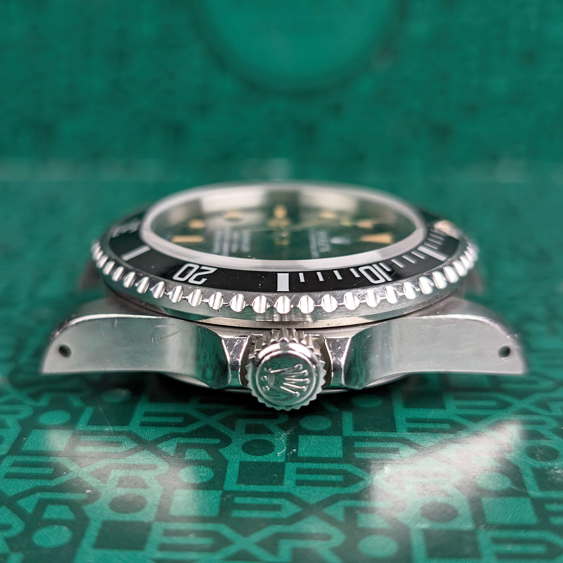 Rolex Sea-DwellerDeep Patina 16660 | Vintage 1984