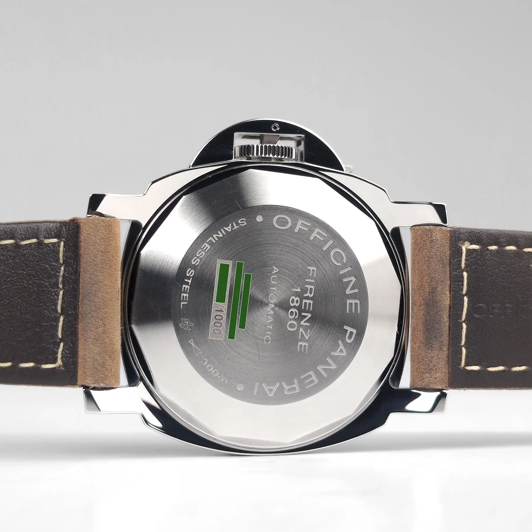 Panerai Luminor GMTPAM01088