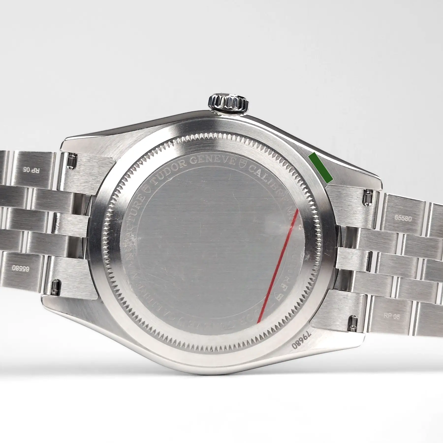 Tudor Black Bay 41M79680-0001