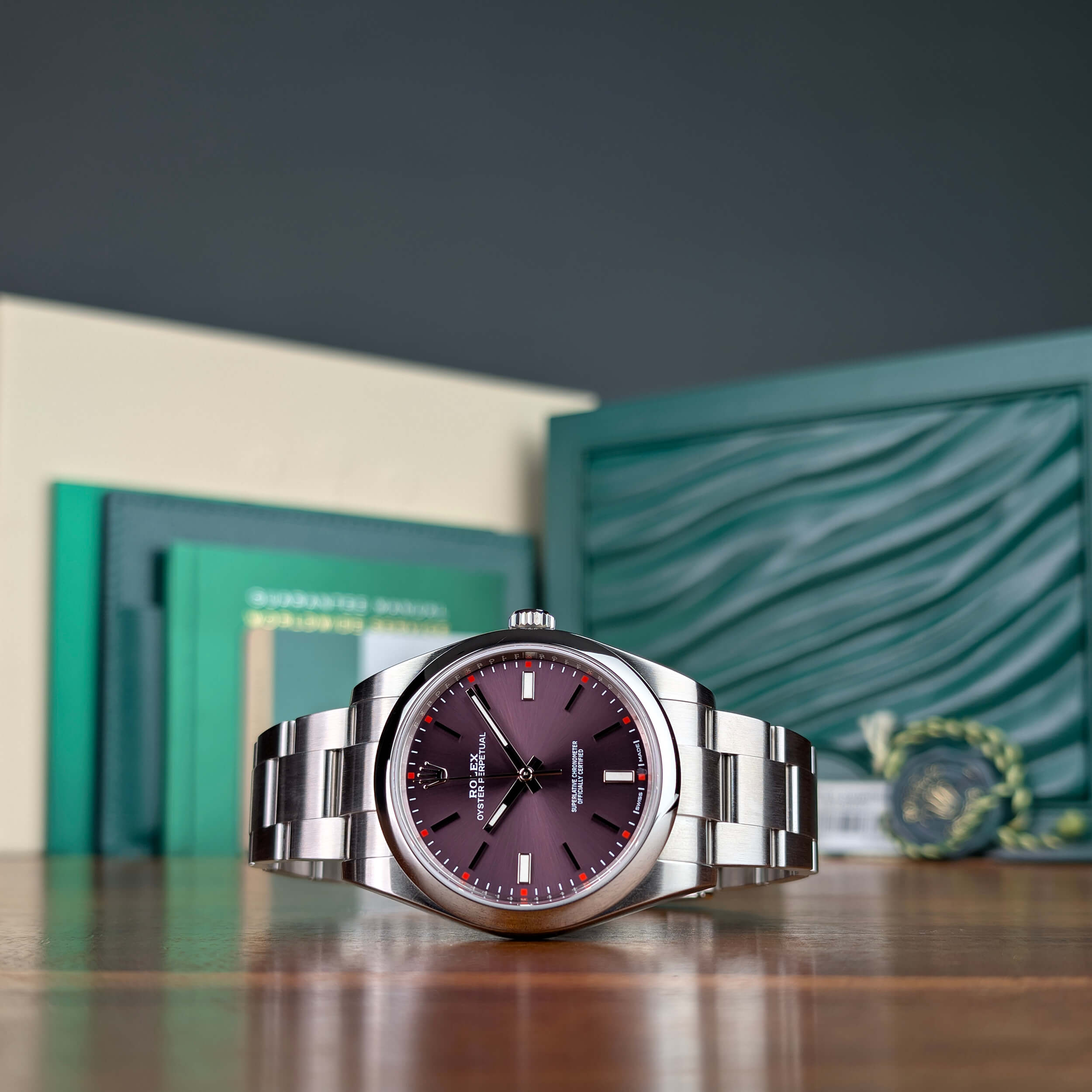 Rolex Oyster Perpetual 39 114300